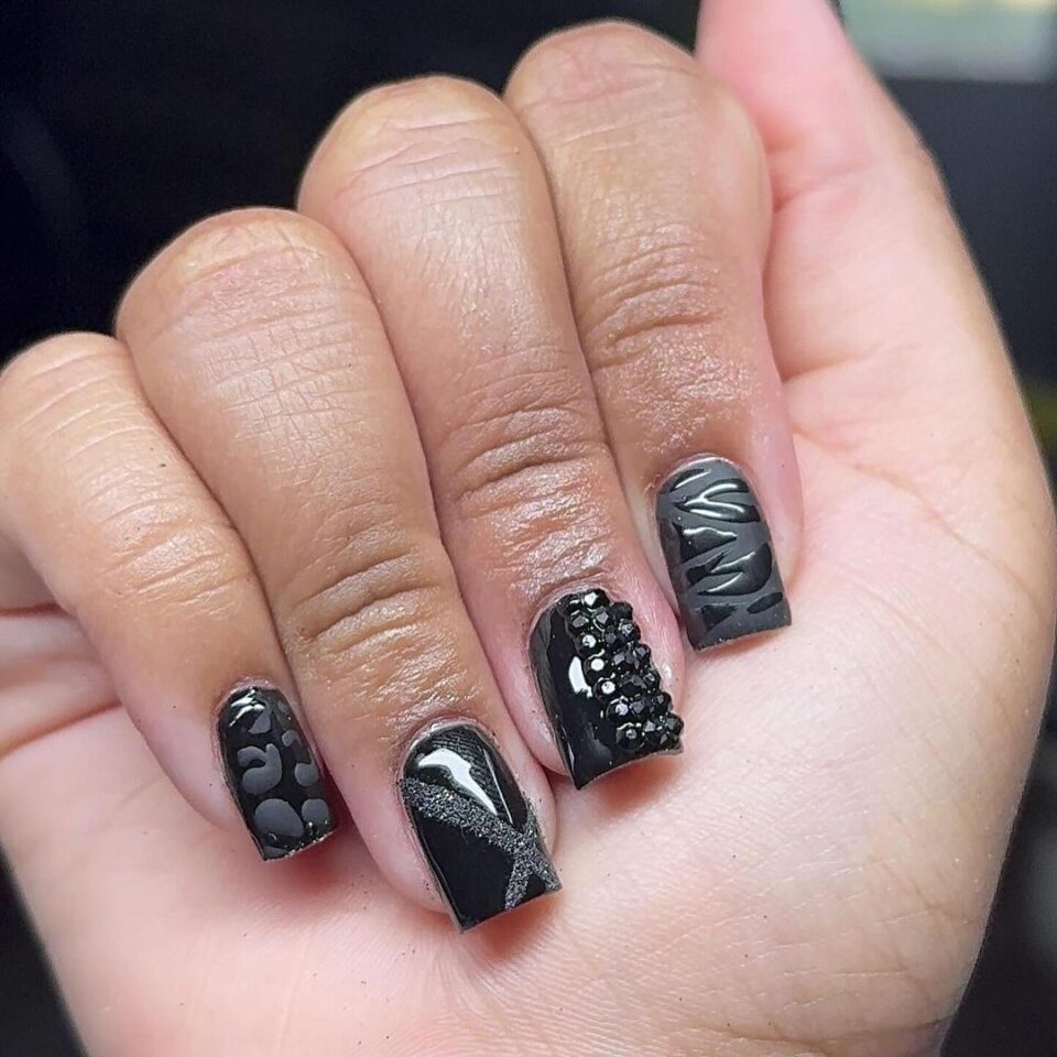 25 Fall Short Square Nail Designs To Stamp Your Style