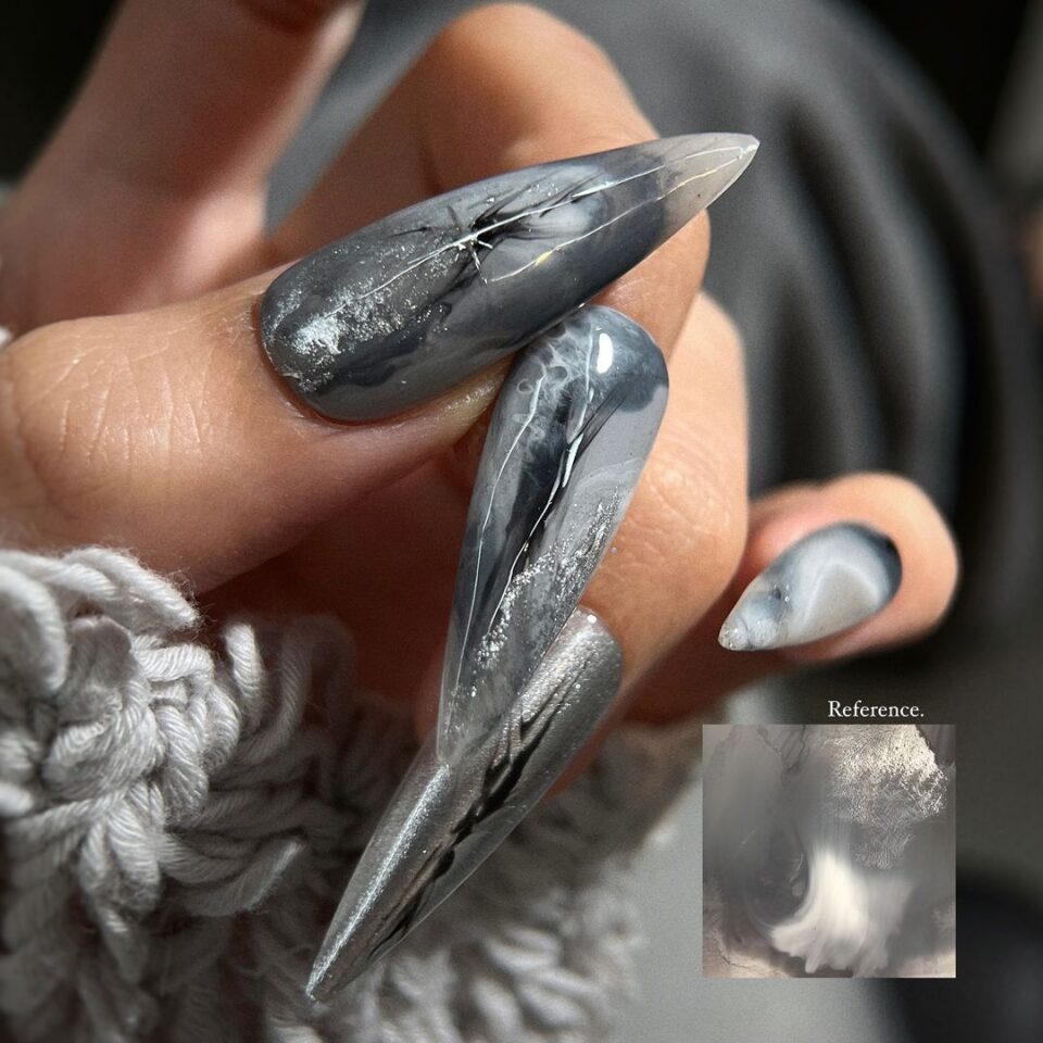 These Gray Nails Will Mold Your Nail Beds Like Slate Clay