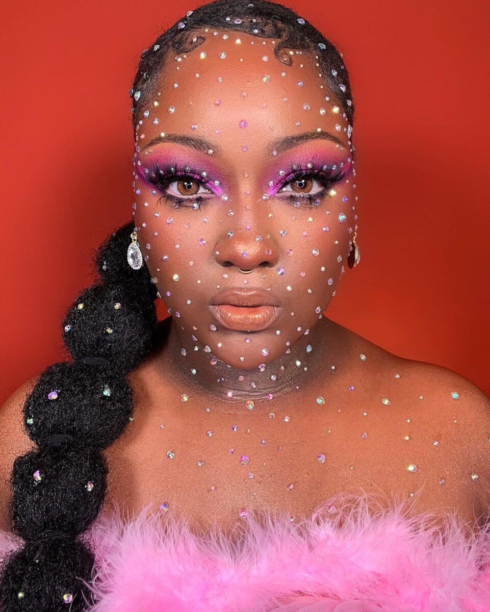 25 New Year's Eve Makeup Ideas To Start The Countdown To 2025