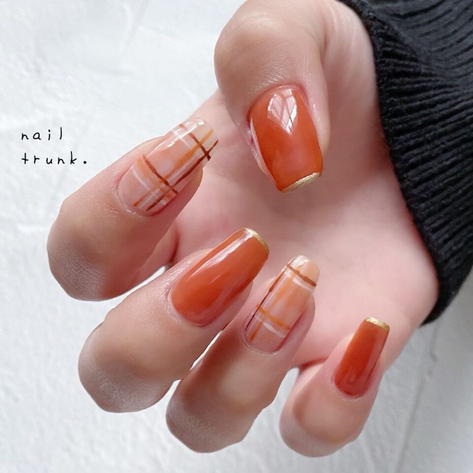 Earthy Rich Terracotta Nail Designs To Seize The Clay