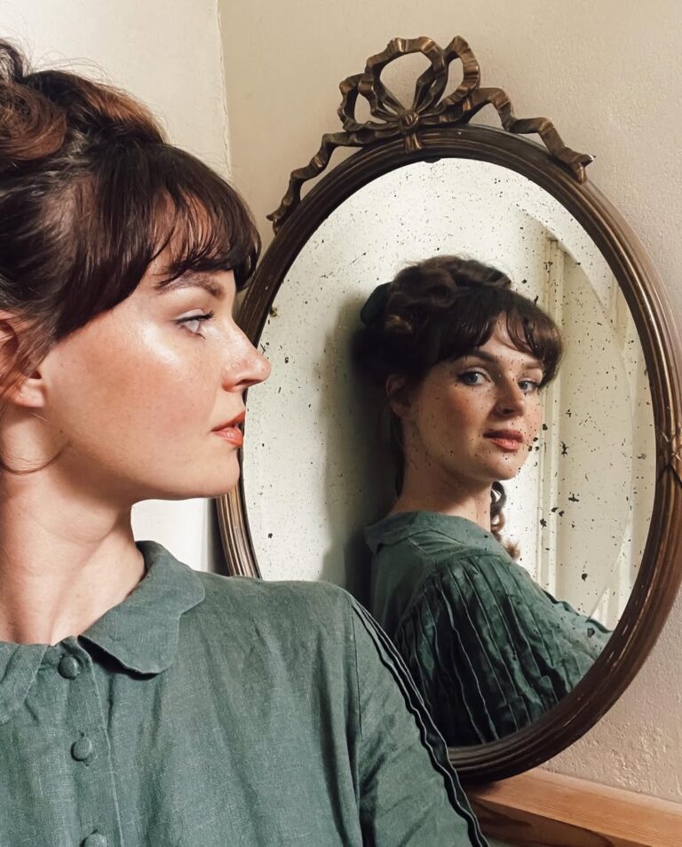 24 Updo With Bangs Combos That Will Make You Look Bang-tastic