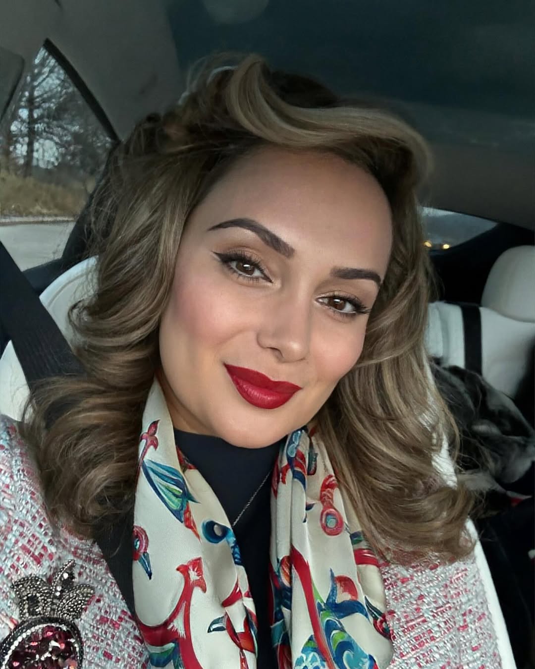 38 Best 1950s Hairstyles For Women That Look Classy