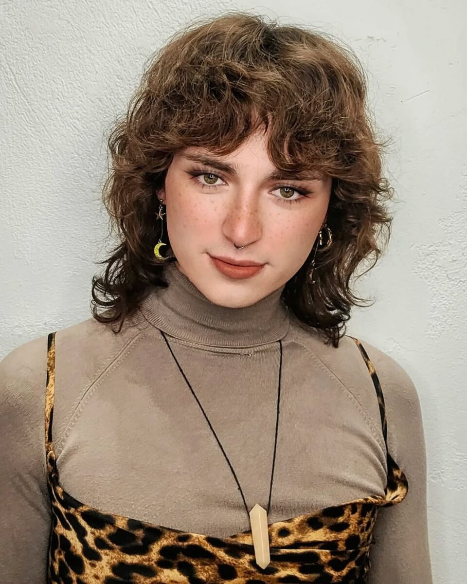 30 Effortlessly Chic Short Fluffy Hairstyles For Every Hair Type