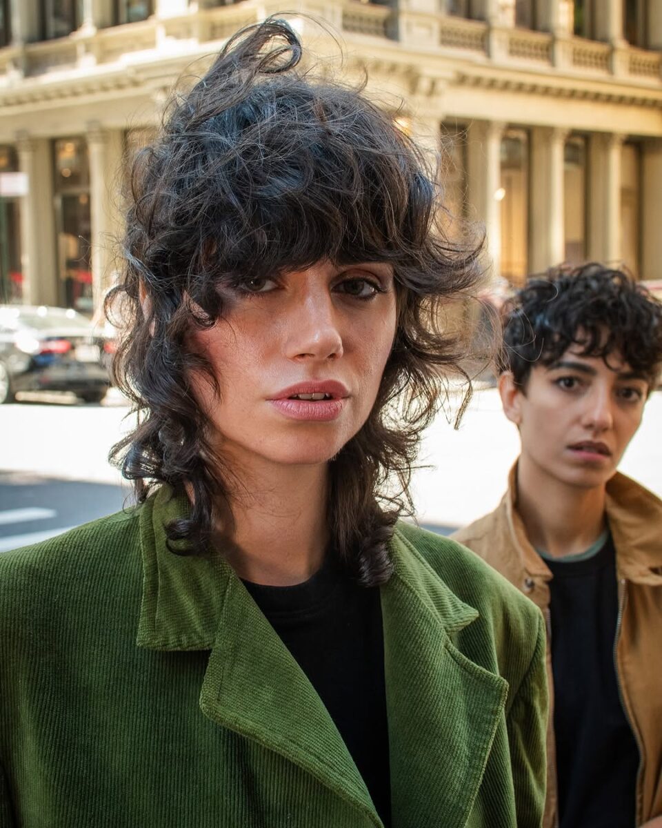 29 Effortlessly Chic Shag Haircut Ideas For Women To Rock In 2025