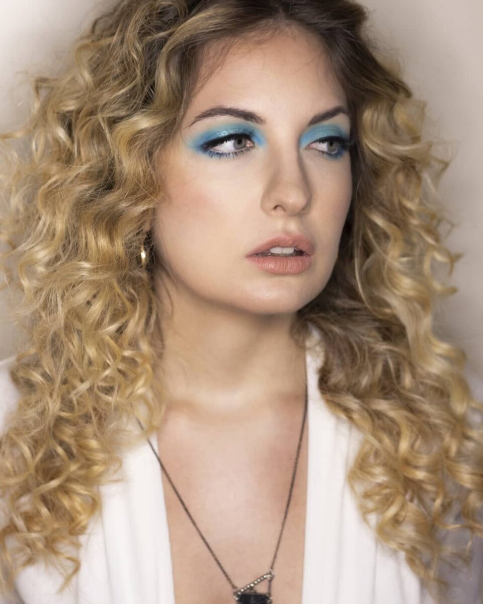 25 Beauty Trends from the 1970s We Remember Today