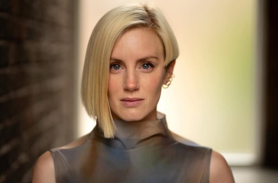 35 Short Stacked Wedge Haircuts You’re About to See Everywhere