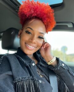 28 Natural Hair Puff Hairstyles Worth Trying Today