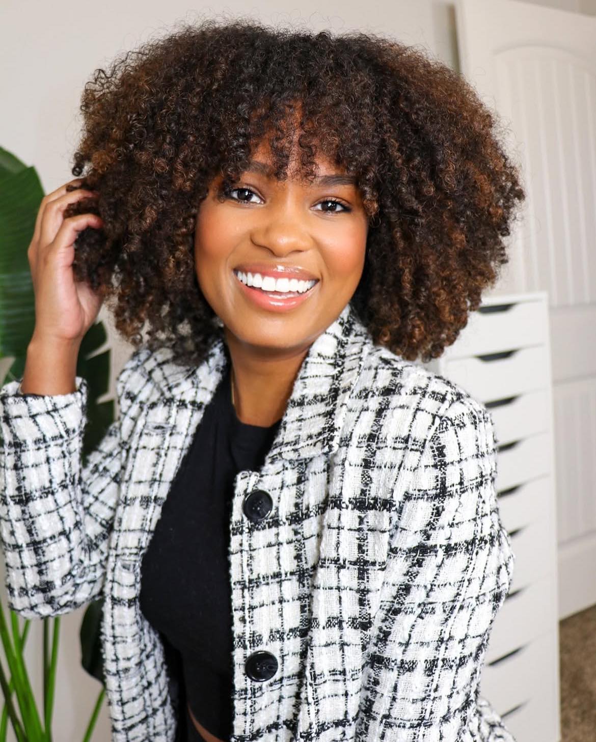 33 Layered Haircuts For Curly Hair That Will Transform Your Curls