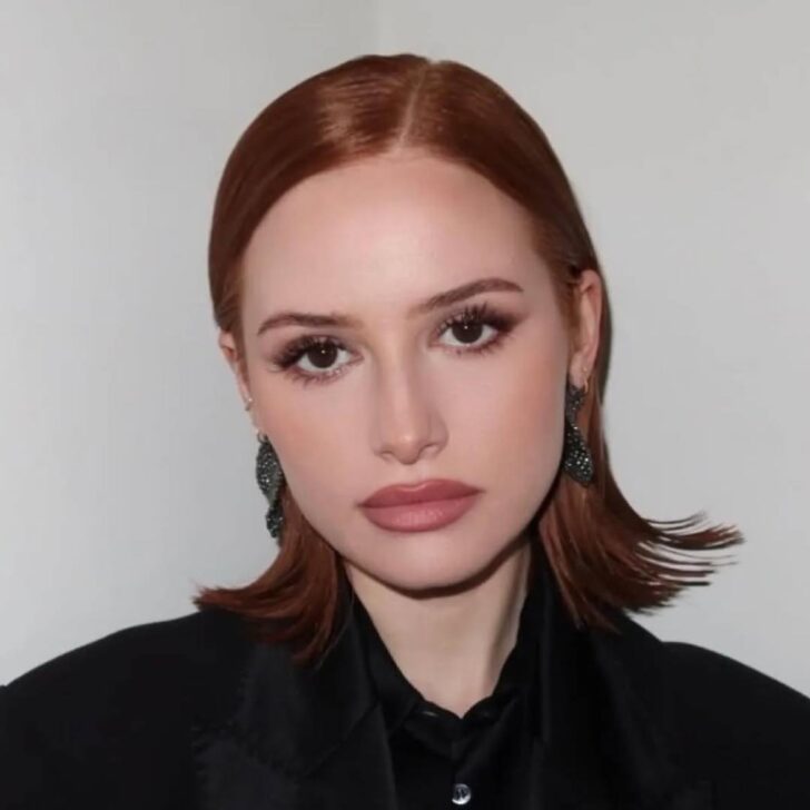 35 Short Straight Hairstyles To Fall In Love With In 2025