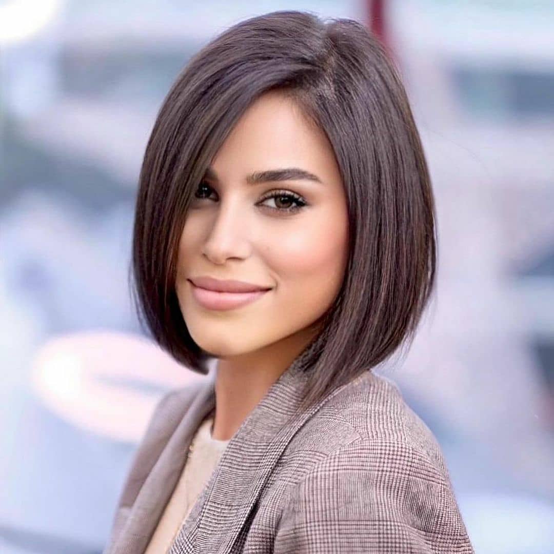 35 Stylish Medium Inverted Bob Haircuts Perfect for Every Hair Type