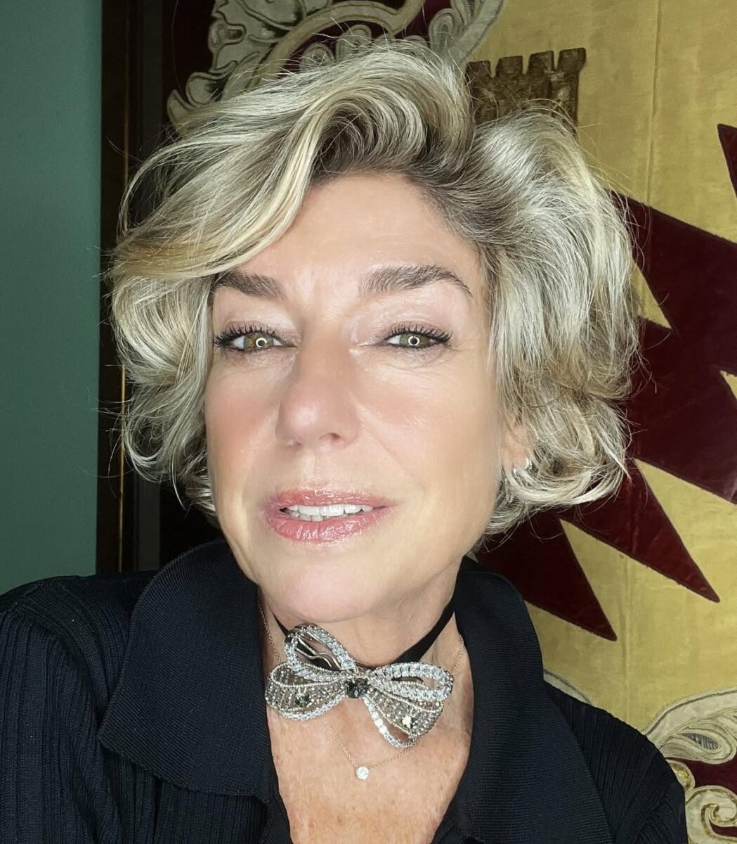 31 Stunning Short Bob Hairstyles For Women Over 50 To Rock This Season
