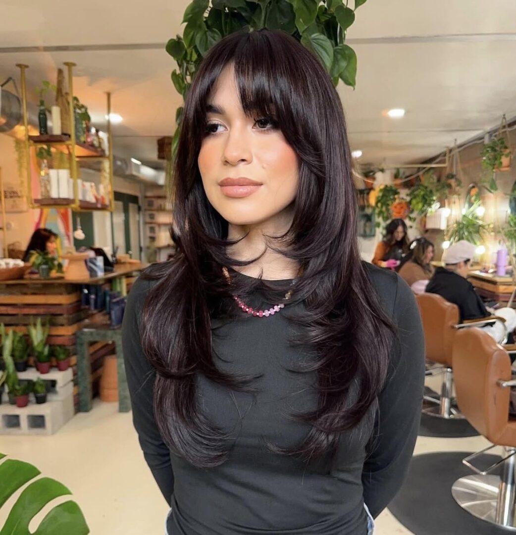 32 Must-Try Face Framing Layers For Long Hair