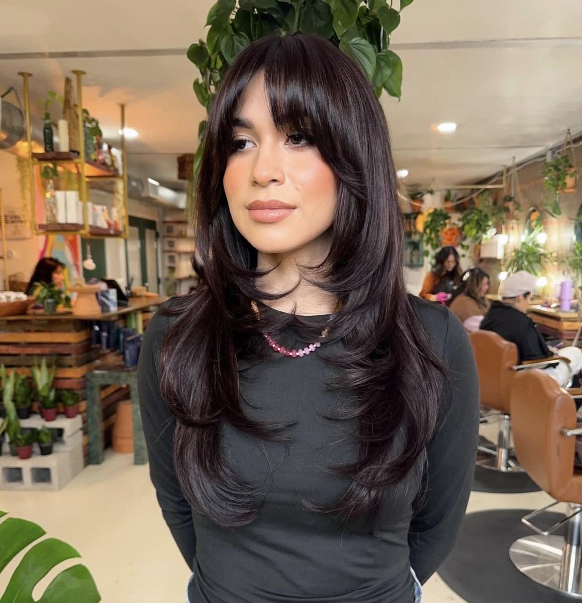 32 Must-Try Face Framing Layers For Long Hair