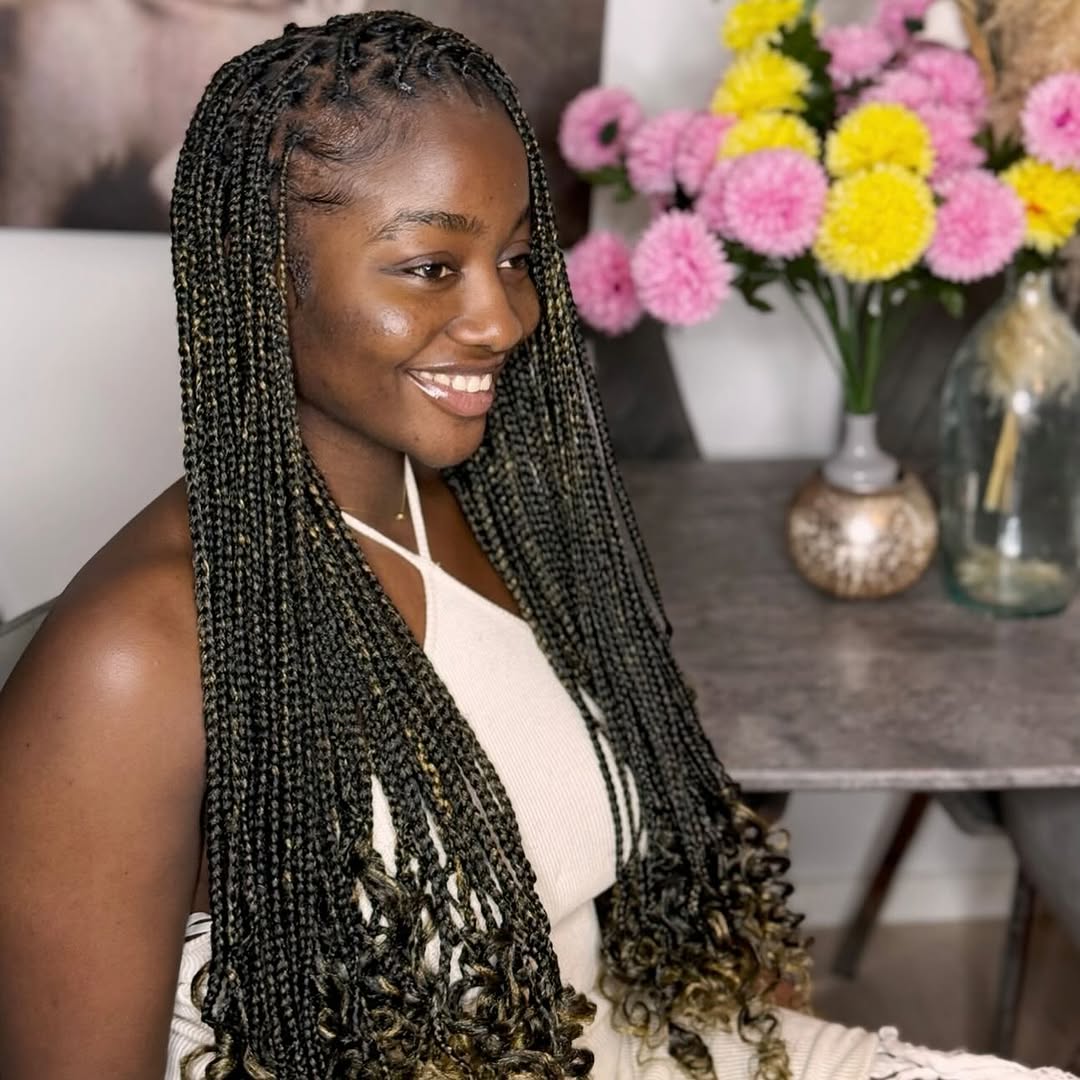 31 Ideas For Small Knotless Braids You’ll Love