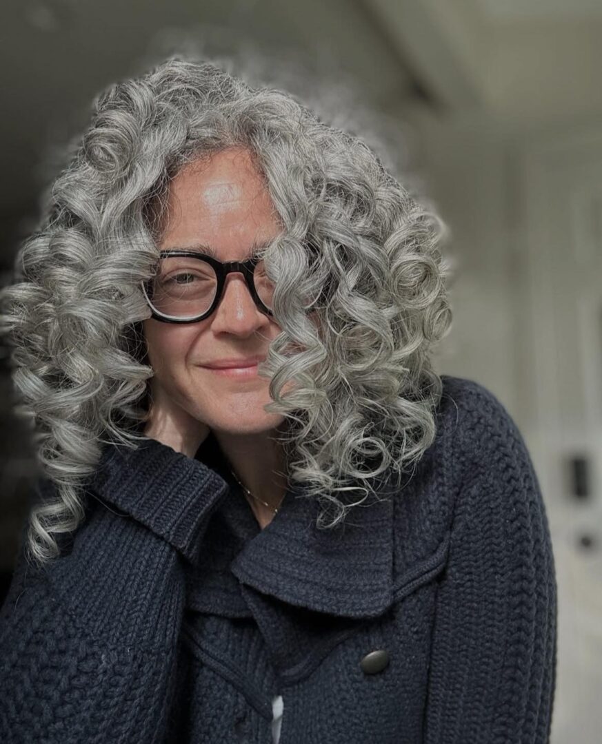 32 Trendy Haircuts For Women Over 55 Yeo Need To See