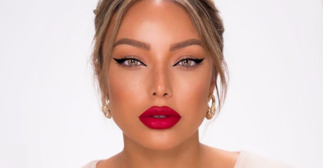 Here are Top 16 Classic Makeup Looks for Every Woman